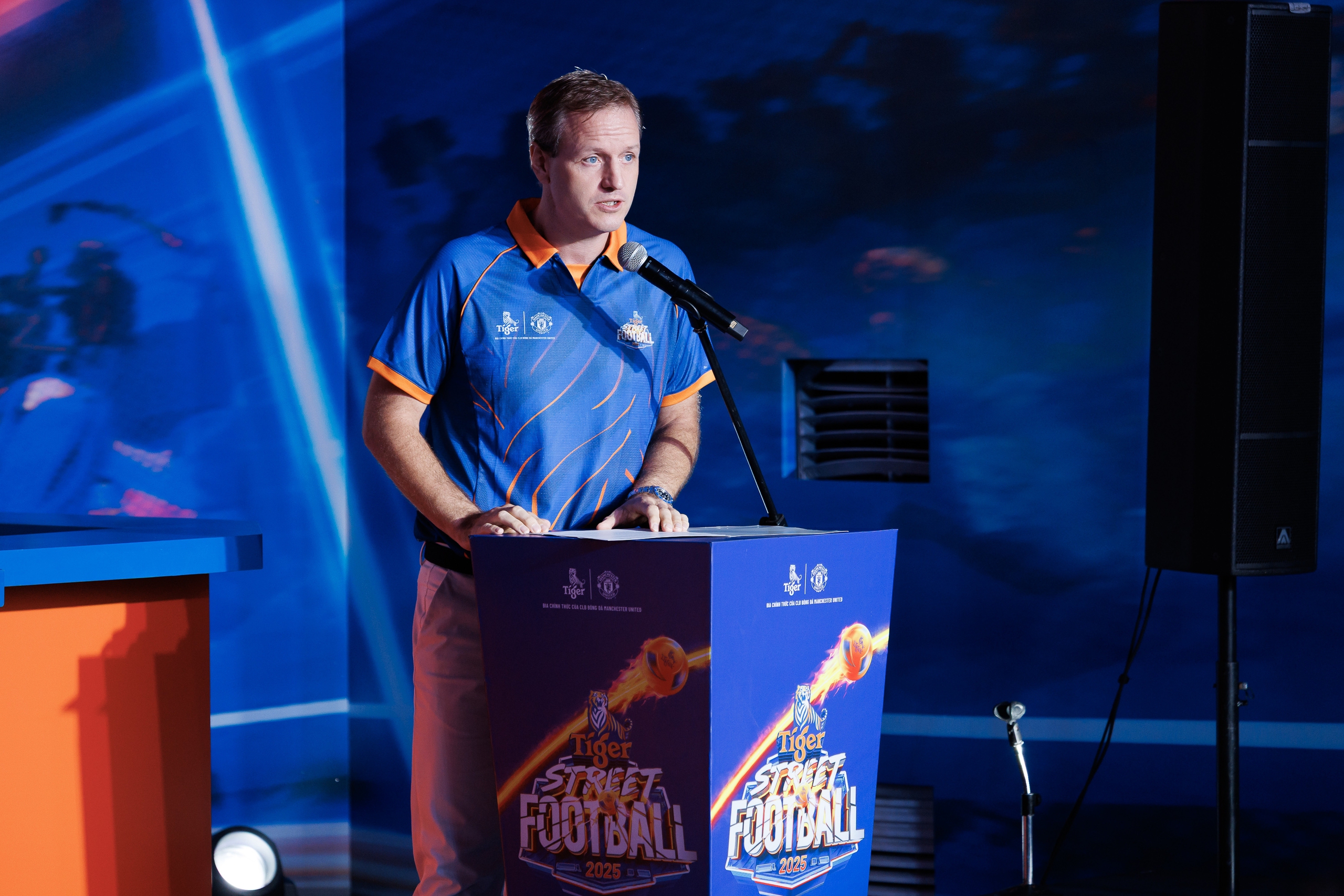 4 huyền thoại Manchester United đến Việt Nam giao lưu cùng người hâm mộ ...